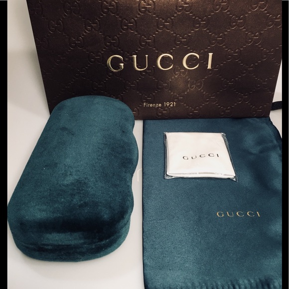 Gucci | Accessories | Brand New Authentic Gucci Velvet Sunglass Case ...